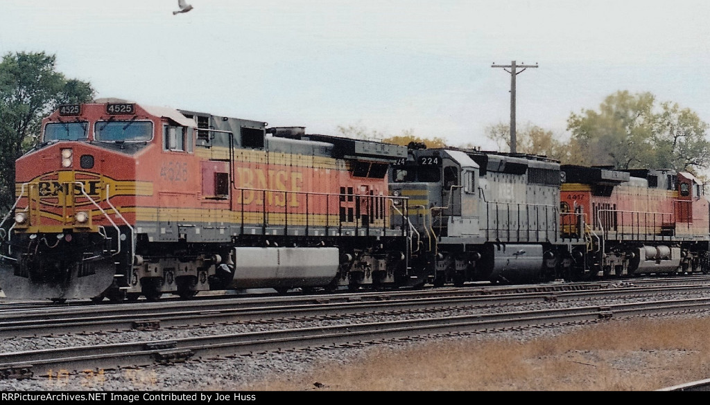 BNSF 4525 West